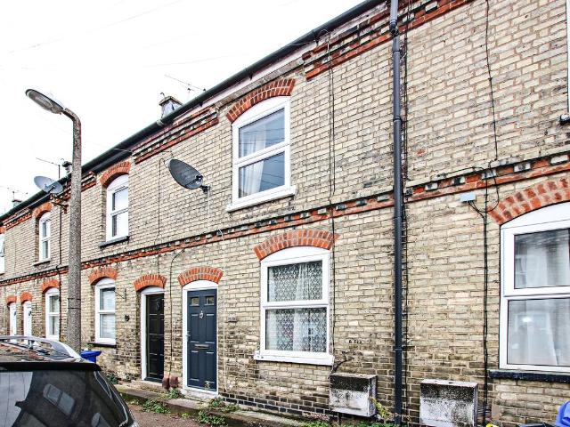 Stanley Road, Newmarket CB8, 2 bed terraced house to rent, £925 pcm | PrimeLocation