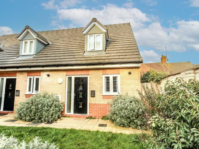 Stanley Road, Wellingborough NN8, 2 bed end terrace house to rent, £900 pcm | PrimeLocation