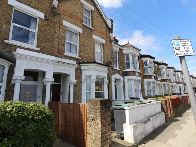 Stanley Road, Turnpike Lane N15, 2 bed flat to rent, £1,800 pcm | PrimeLocation