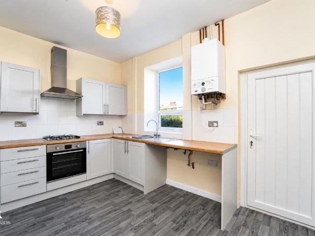 Stanley Street, Accrington BB5, 2 bed terraced house to rent, £675 pcm | PrimeLocation