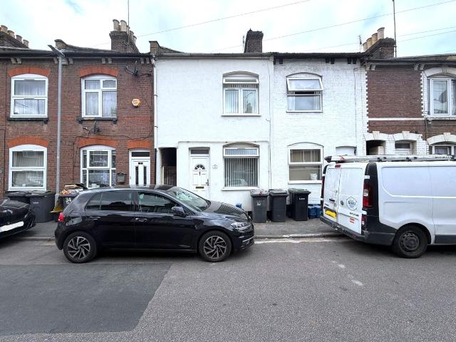 Stanley Street, Luton LU1, 1 bed flat to rent, £1,300 pcm | PrimeLocation