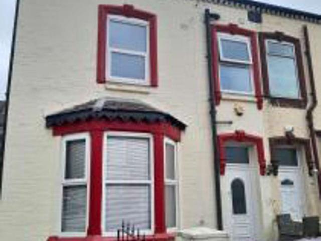 Stanley Street Room 5 Double En suite