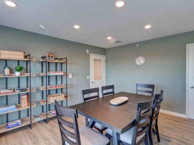 Stanley Terrace 3 Bedroom Apartment for Rent at 451 N Vine St, Plainfield, IN 46168