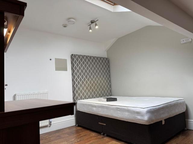 Stanleyfield Road, Preston PR1, 6 bed terraced house to rent, £498 pppm | PrimeLocation