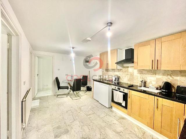 Stanmore St, Kings Cross, London N1 2 bed flat to rent £2,383 pcm £550 pw