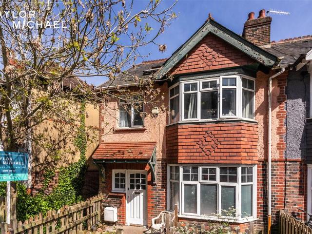 Stanmer Park Road, Brighton 6 bed semi detached house to rent £3,300 pcm £762 pw
