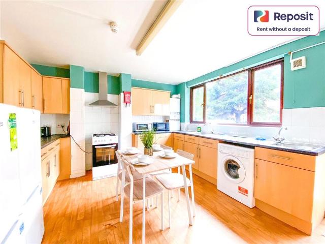 Stanmer Villas, East Sussex BN1 7 bed terraced house to rent £3,600 pcm £831 pw