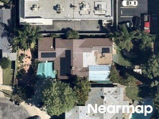Stansbury Ave