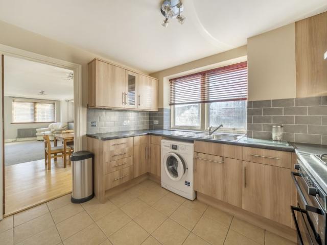 Stanstead Road, London SE23, 3 bed flat to rent, £2,600 pcm | PrimeLocation
