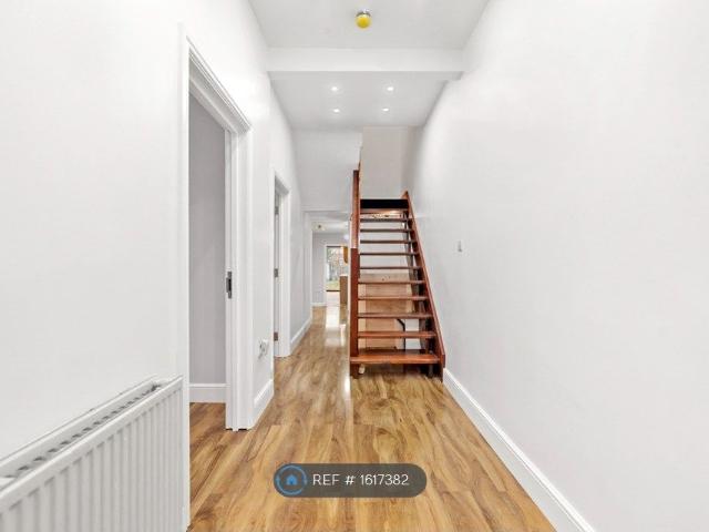 Stanwell Road, Ashford TW15, 4 bed semi detached house to rent, £2,349 pcm | PrimeLocation
