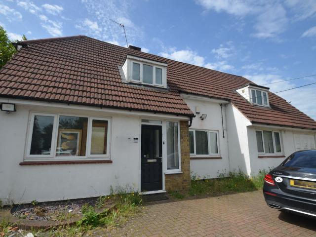 Stanwell Road, Horton, Slough SL3, 4 bed maisonette to rent, £2,400 pcm | PrimeLocation