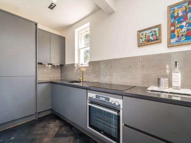 Stanwick Road, W14, London