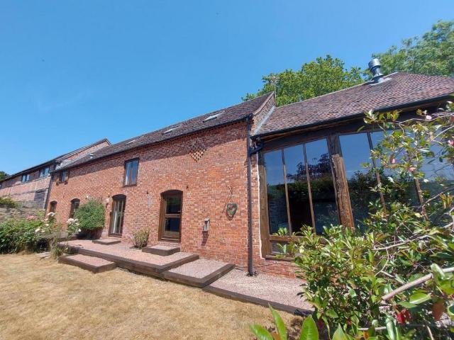Stanton Long, TF13 4 bed barn conversion to rent £2,650 pcm £612 pw