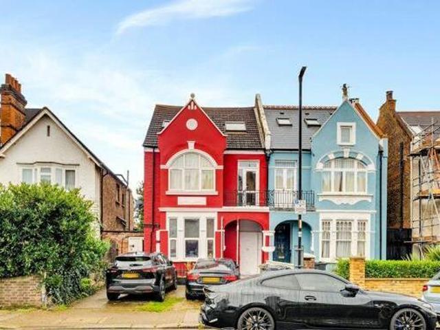 Stanthorpe Road, Streatham, 2 Bedroom Flat