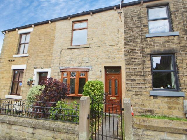 Stanyforth Street, Hadfield, Glossop, Derbyshire SK13, 2 bed terraced house to rent, £950 pcm | PrimeLocation