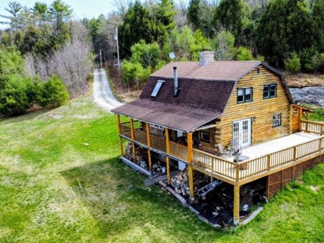 Stapelfeld Dr, Ryegate, Home For Sale