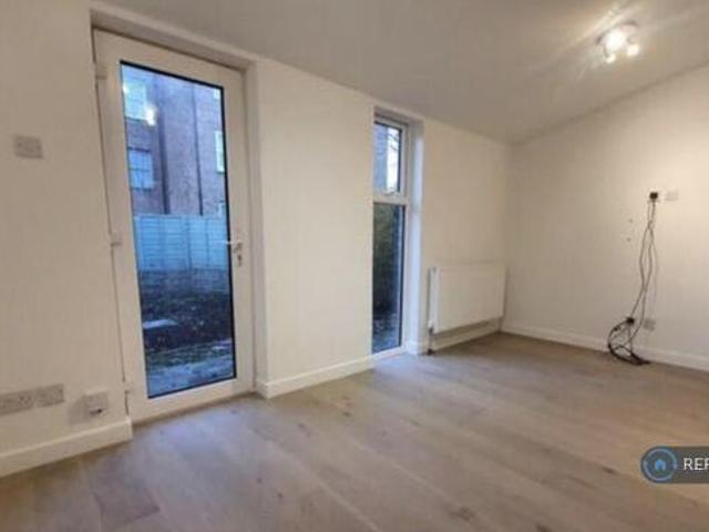 Stapleton, Bristol, 2 Bedroom Terraced