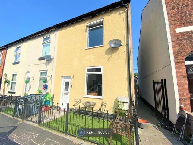 Stapleton St, Salford M6, 2 bed end terrace house to rent, £1,100 pcm | PrimeLocation