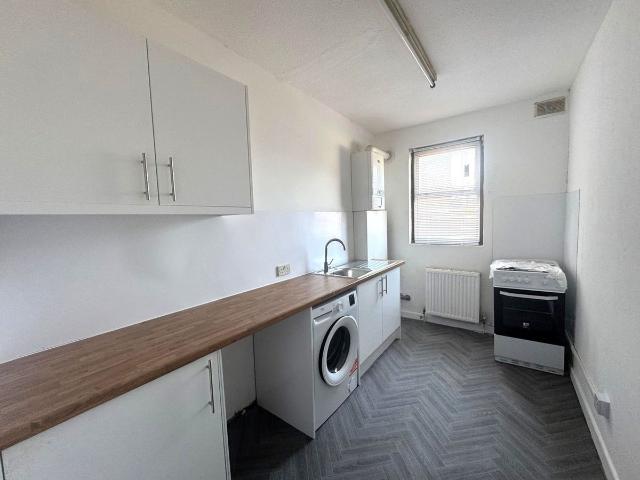 Stapleton Road, Easton BS5, 2 bed flat to rent, £1,250 pcm | PrimeLocation