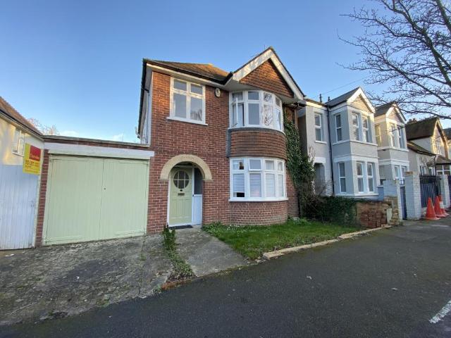Stapleton Road, Headington, HMO. 5 bed detached house to rent £3,700 pcm £854 pw