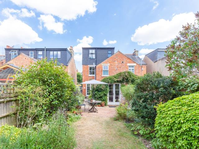Stapleton Road, Oxford OX3, 3 bed semi detached house to rent, £2,350 pcm | PrimeLocation