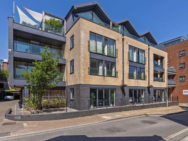 Staple Gardens, Staple Chambers Staple Gardens SO23, 1 bed flat to rent, £1,300 pcm | PrimeLocation