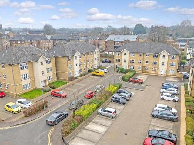 Stapleford Close, Chelmsford, 1 Bedroom Flat