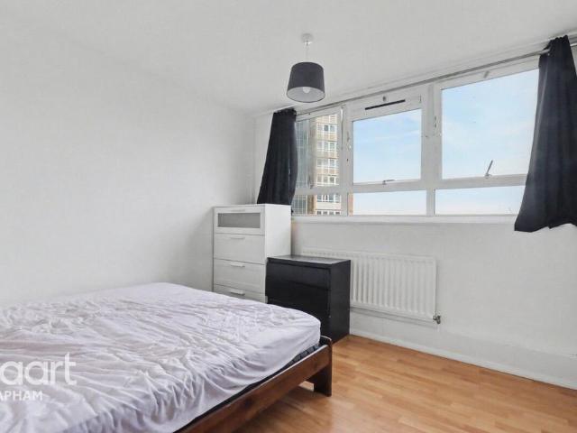 Stapleford Close, LONDON 1 bed apartment to rent £1,900 pcm £438 pw