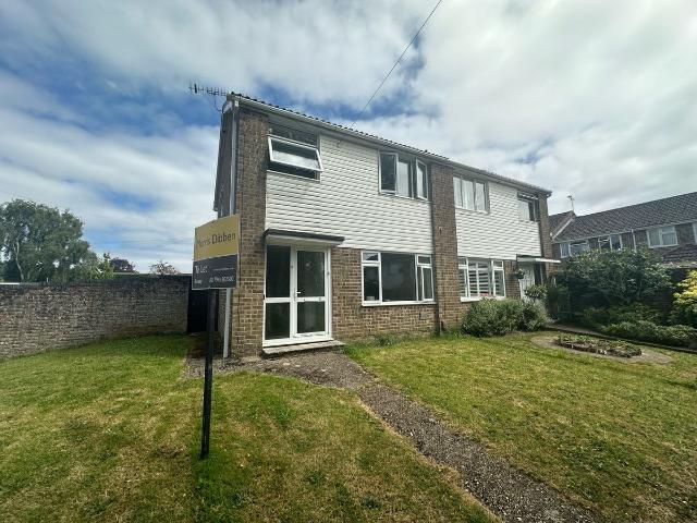 Stapleford Close, Romsey SO51, 3 bed property to rent, £1,500 pcm | PrimeLocation