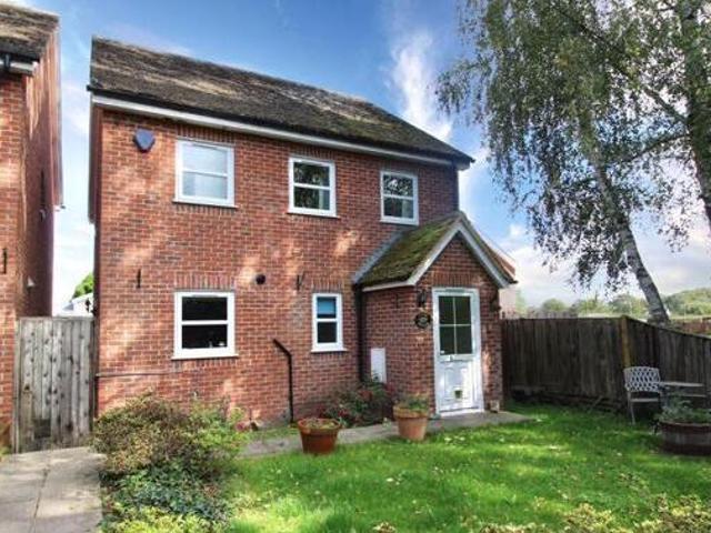 Stapleford Lane, Durley, 3 Bedroom Detached