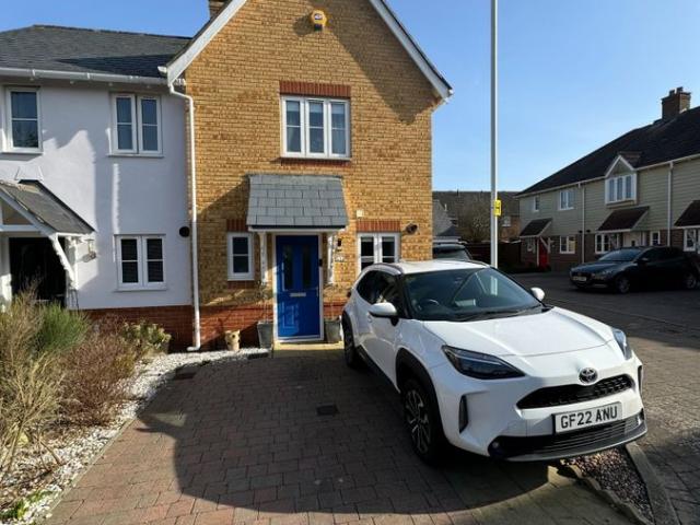 Staplehurst, Kent TN12, 2 bed end terrace house to rent, £1,300 pcm | PrimeLocation