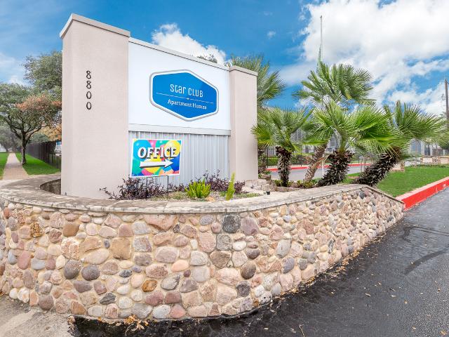 Star Club 4 Bedroom Apartment for Rent at 8800 Starcrest Dr, San Antonio, TX 78217