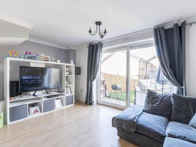 Star Lane, Orpington, 2 Bedroom Terraced