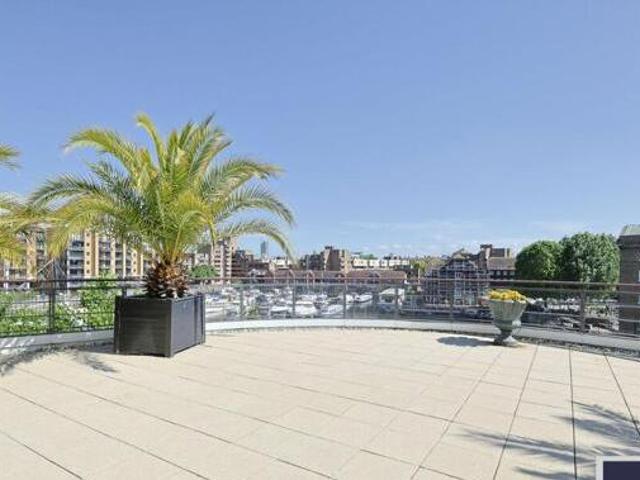 Star Place, London, 3 Bedroom Apartment