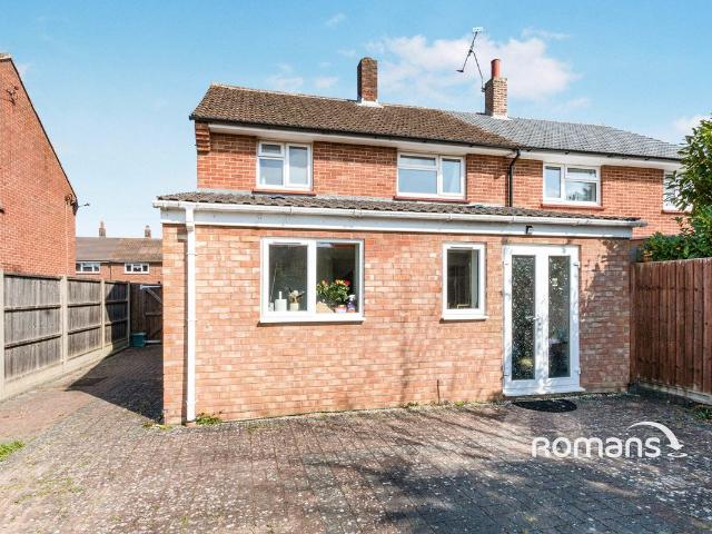 Star Post Road, Camberley, Surrey GU15, 1 bed flat to rent, £925 pcm | PrimeLocation