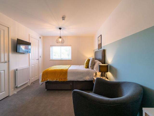 Star Road, Reading RG4, Room to rent, £895 pcm | PrimeLocation