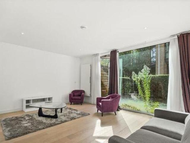 Starboard Way, Royal Wharf, 4 Bedroom Town