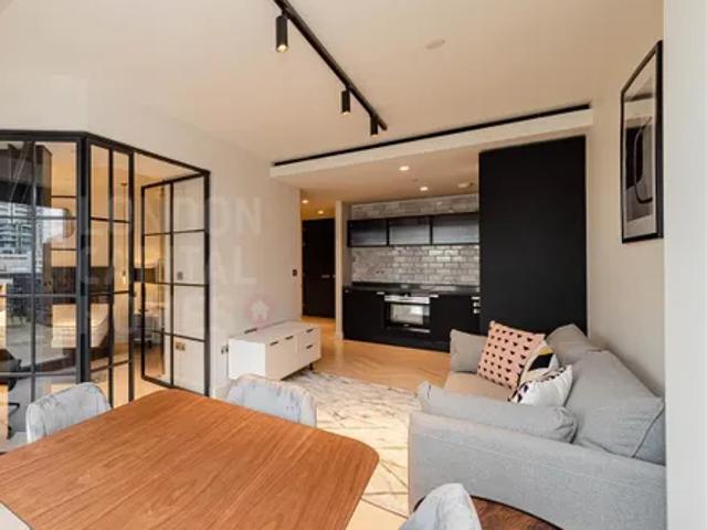 Starbucks, 31 Sun Street, Bishopsgate, London, EC2M 2PY, United Kingdom | 1 bed apartment for rent #115413158 | Rentberry