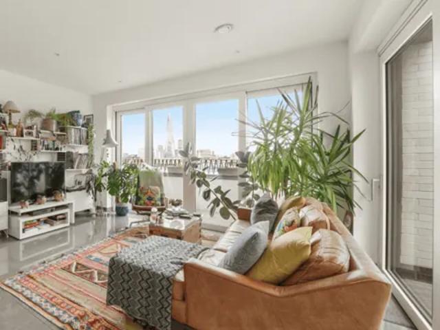 Starbucks, Blackfriars Road, London, SE1 8HY, United Kingdom | 2 bed apartment for rent #137643015 | Rentberry