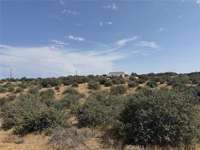 Starlight Ridge Cir, Phelan, CA 92371