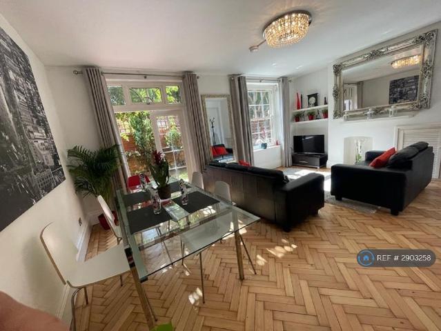 Starling House St. Johns Wood. 3 bed flat to rent £4,450 pcm £1,027 pw
