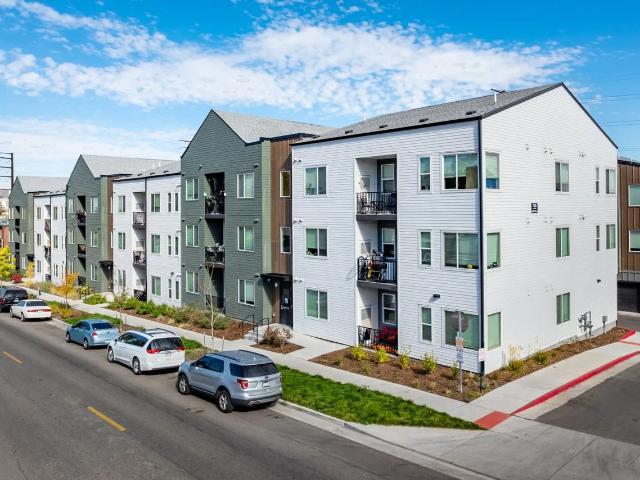 Start Living the Good Life at Pascal Gardens! 3 Bedroom Apartment for Rent at 728 S Lipan St, Denver, CO 80223 Athmar Park