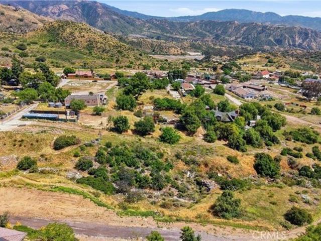 Stetson Ave, Sylmar, CA 91342