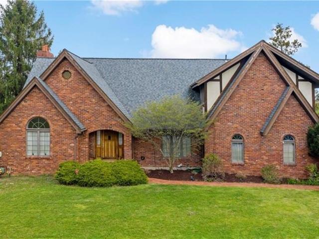 Stettler Dr, Clairton, Home For Sale