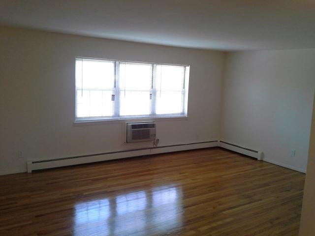 Steuben Arms 1 Bedroom Apartment for Rent at 1178 Main St, River Edge, NJ 07661