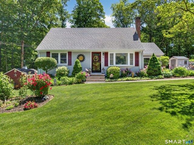Stevens Ave, Ledyard, Home For Sale