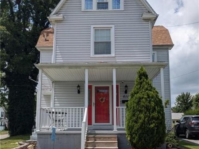 Stewart Ave, Grove City, Home For Sale