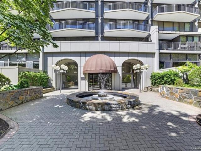 Stewart Pl Apt H, White Plains, Condo For Sale