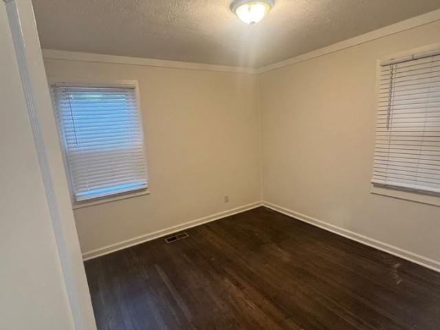 Stewart Street Duplexes 2 Bedroom Apartment for Rent at 807 Stewart St, Carrollton, GA 30117