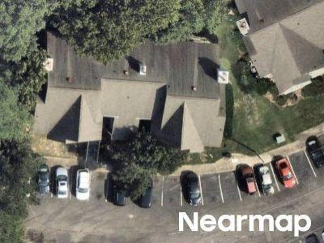 Stewarts Creek Dr Apt 6